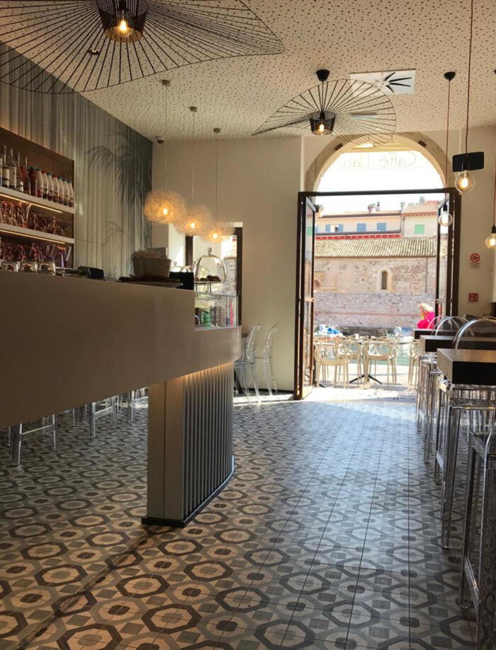 Lazise Bar, Verona. - a emotional light